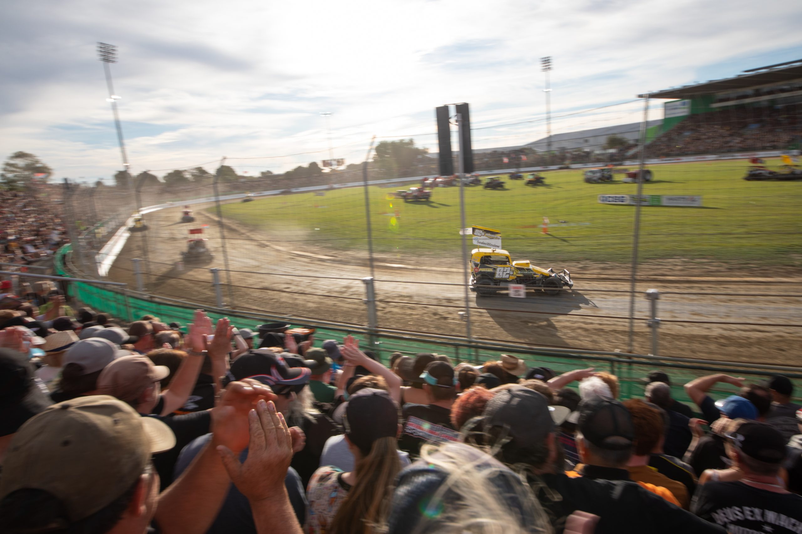 Palmy Venues | Roberston Prestige International Speedway Manawatu ...